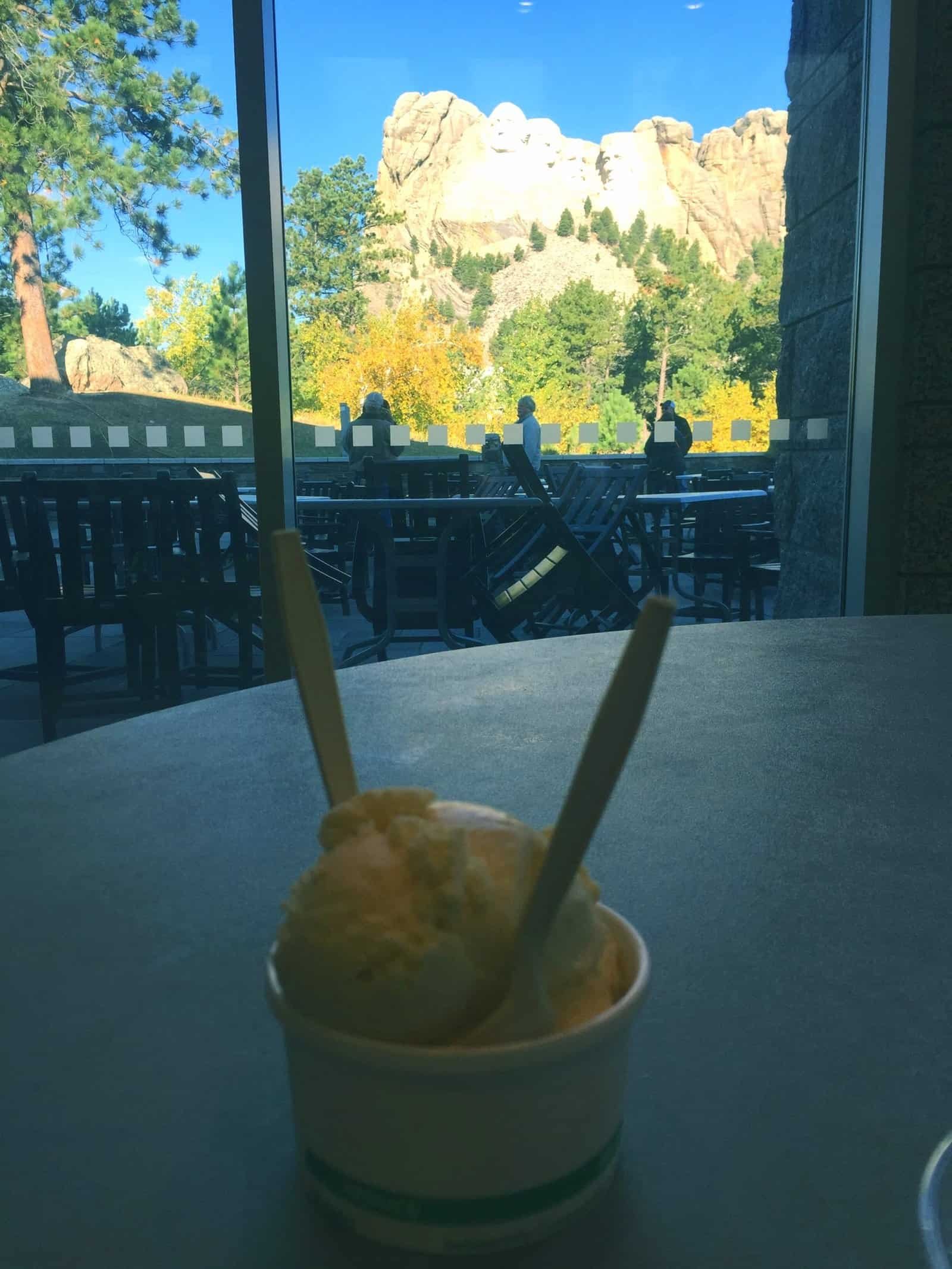 Fall Foliage in South Dakota | A Weekend Trip Itinerary